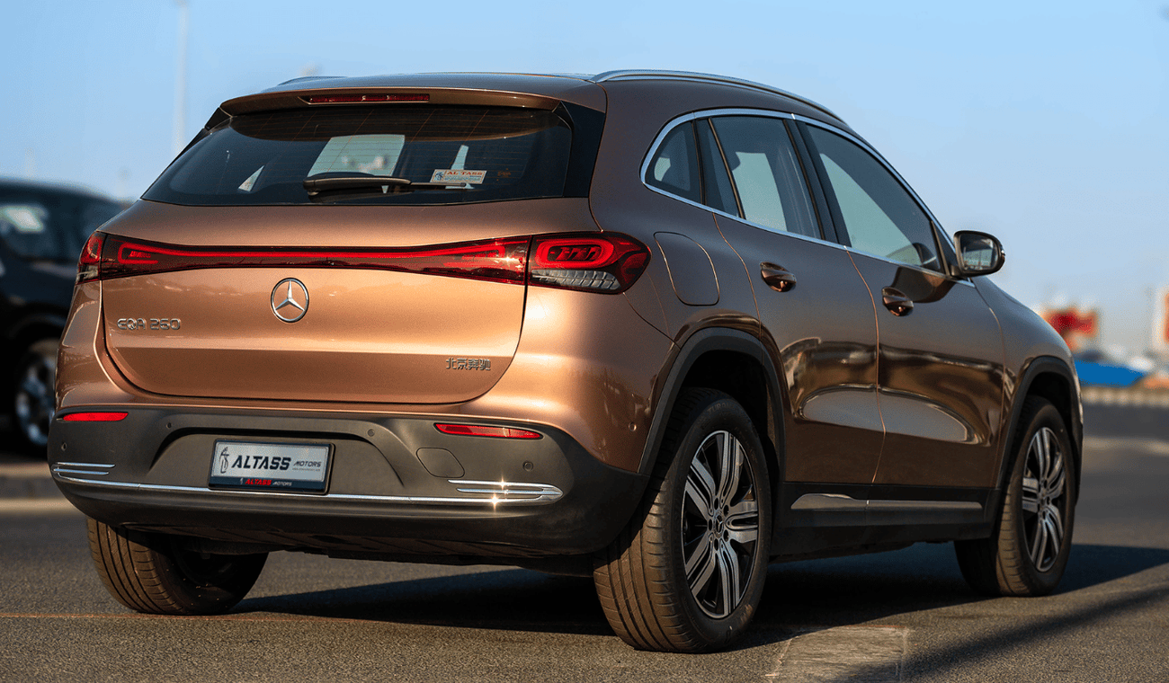 New Mercedes-Benz EQA 250 2023 | MERCEDES BENZ | EQA260 | E/V 2023 for sale in Dubai - 743472