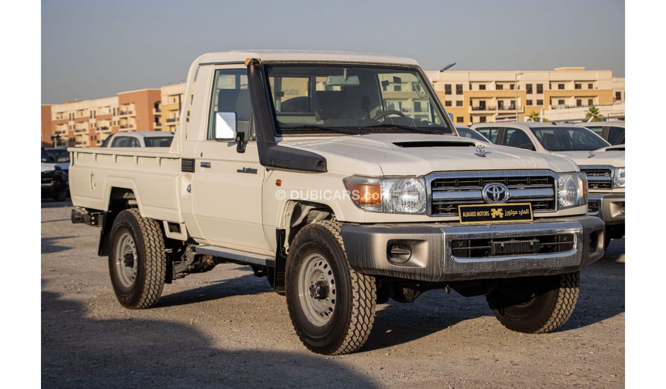 New Toyota Land Cruiser Pick Up (FOR EXPORT) NEW 2023 LAND CRUISER 79 SINGLE CABIN LX V8 4.5L ...