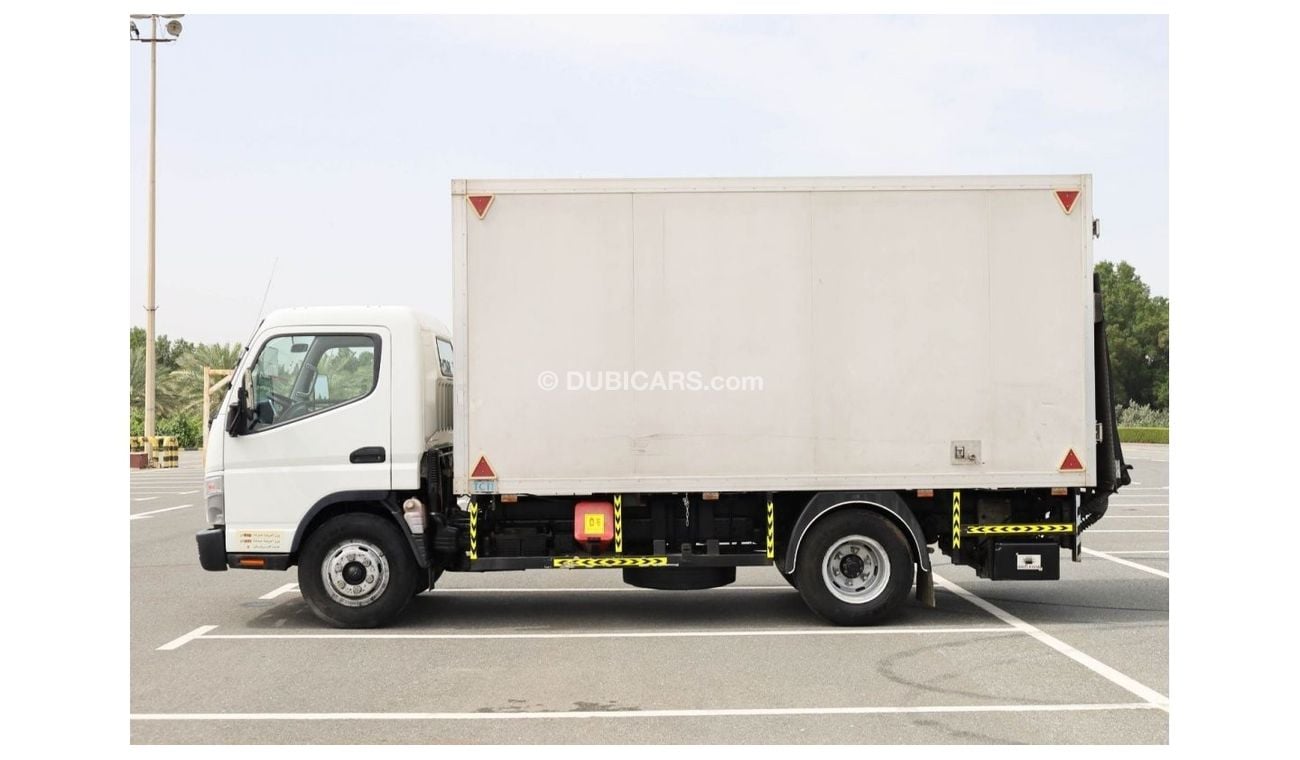 Used Mitsubishi Fuso Canter Short Chassis with Tail Lift | Excellent ...