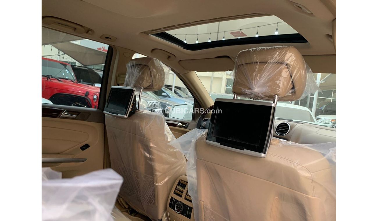 Used Mercedes-Benz GL 500 Std 2012 for sale in Dubai - 697186