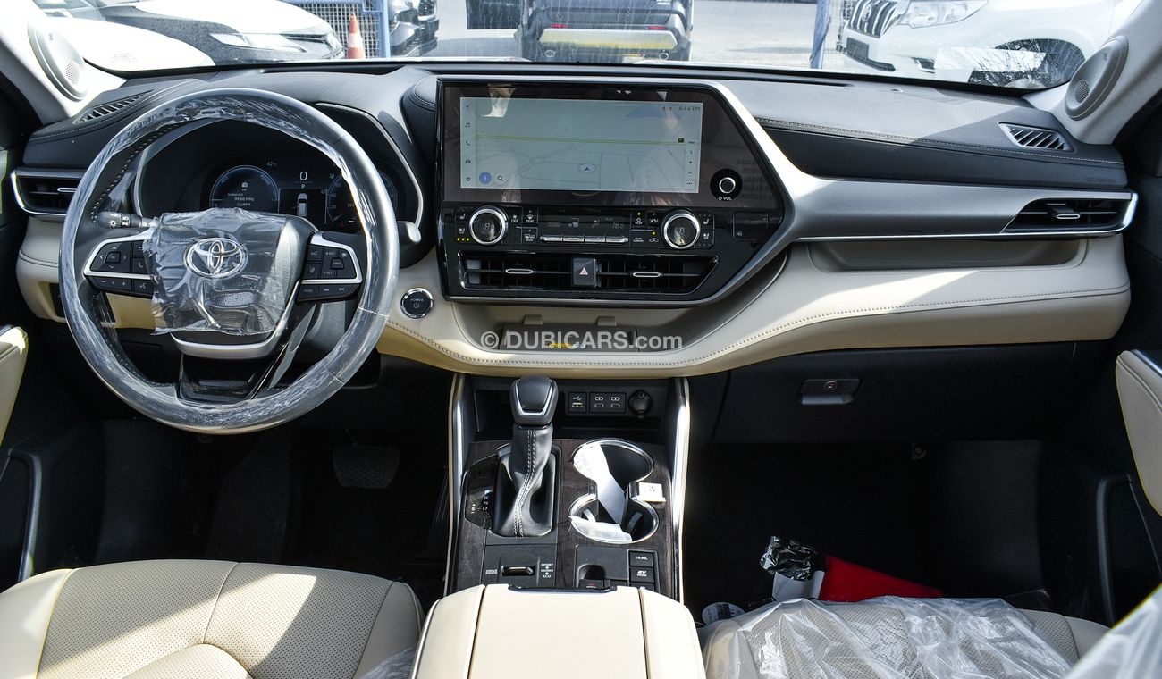 New Toyota Highlander Limited 2.5L Hybrid 2023 for sale in Dubai - 642930