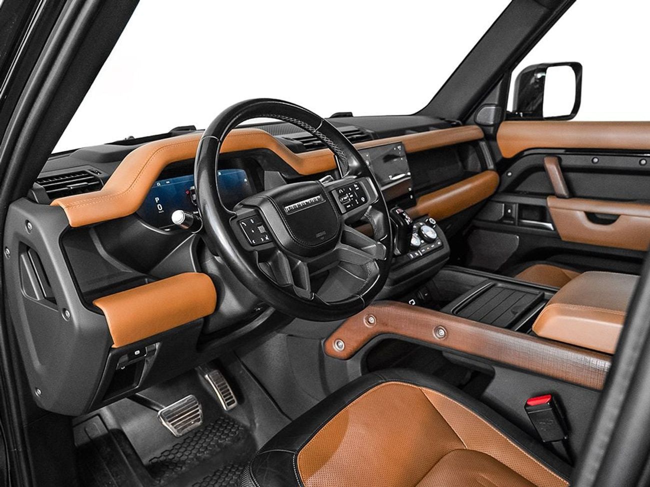 Used Land Rover Defender D300 X Dynamic 2021 for sale in Dubai - 907331