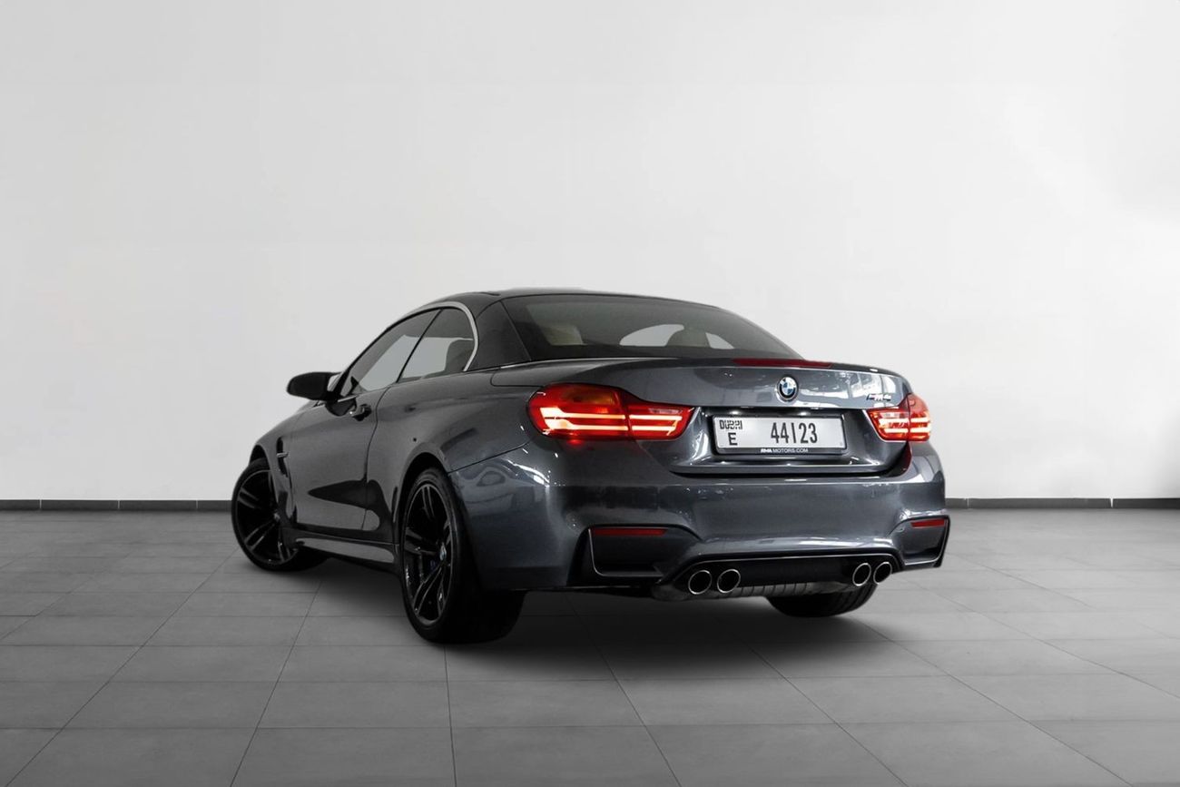 Used BMW M4 Std 2016 for sale in Dubai - 740947