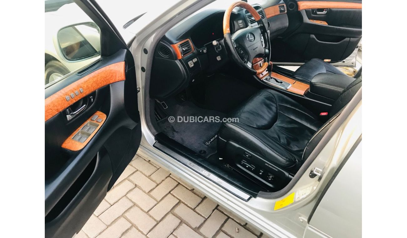 Used Lexus LS 430 2002 for sale in Dubai - 635319
