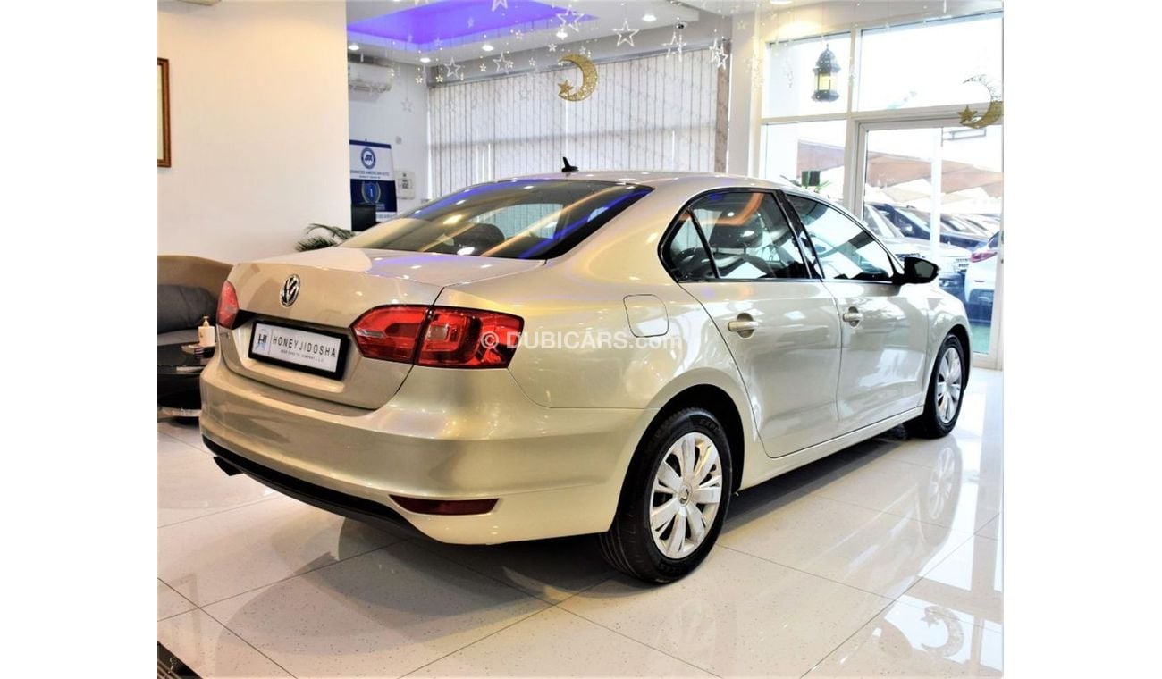 Used CASH DEAL! Volkswagen Jetta 2012 Model!! in Gold Color! GCC Specs ...