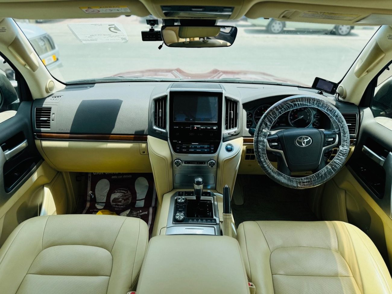 Used Toyota Land Cruiser Lc200 zx top of the range RHD 2017 for sale in ...