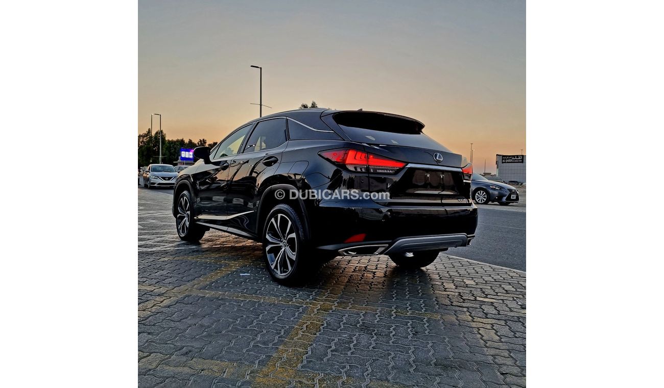 Used Lexus RX350 Clean Title 2022 for sale in Dubai - 692777