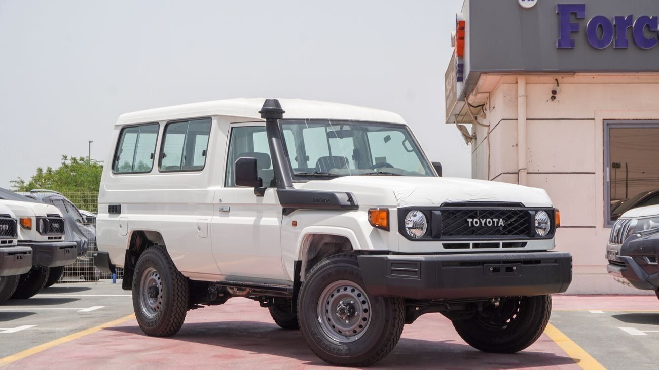 New Toyota Land Cruiser 70 LC78 3 DOORS 4.0 L V6 PETROL 2025 for sale in Dubai - 872713