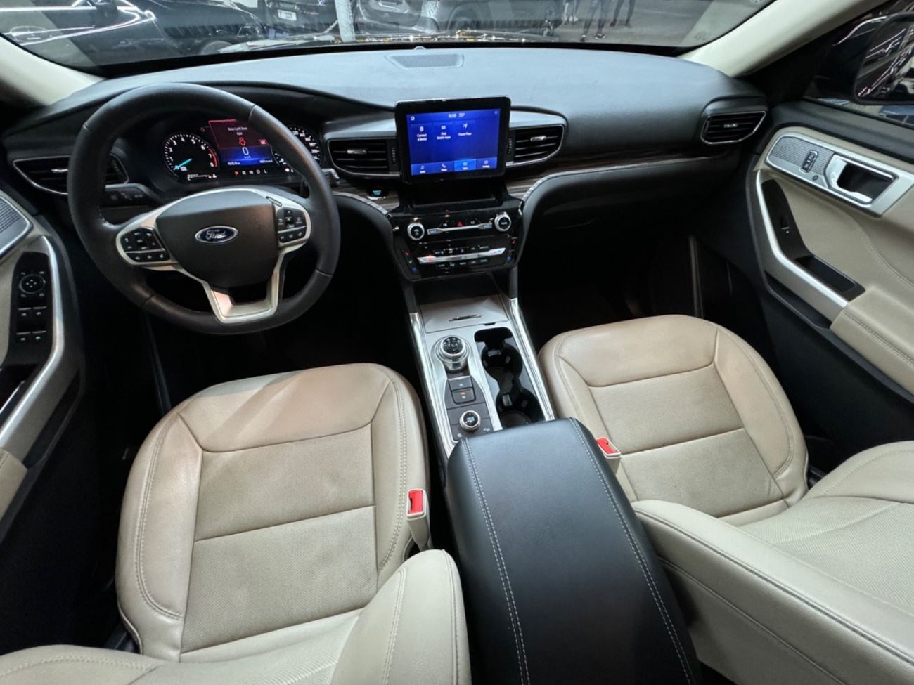 Used Ford Explorer Limited 310A 2022 for sale in Dubai - 701991