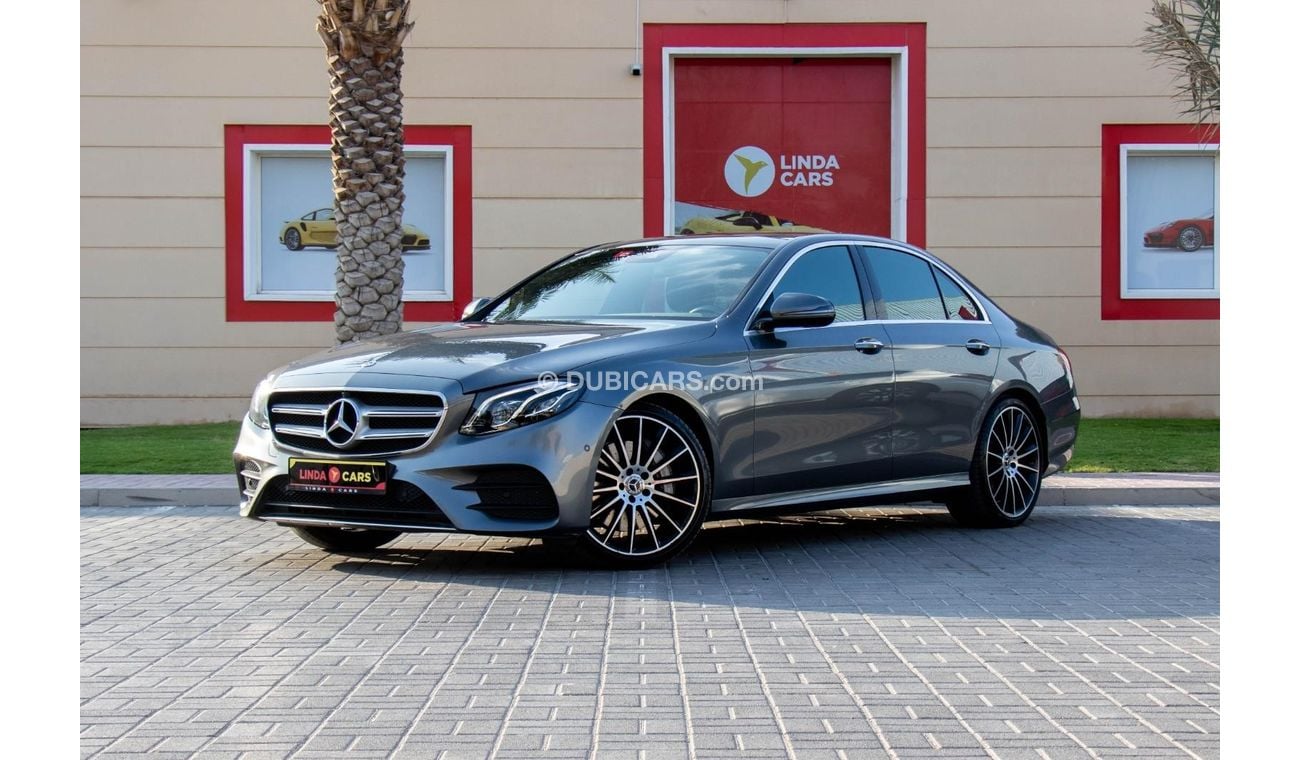 Used Mercedes-Benz E300 W213 2018 for sale in Dubai - 596591
