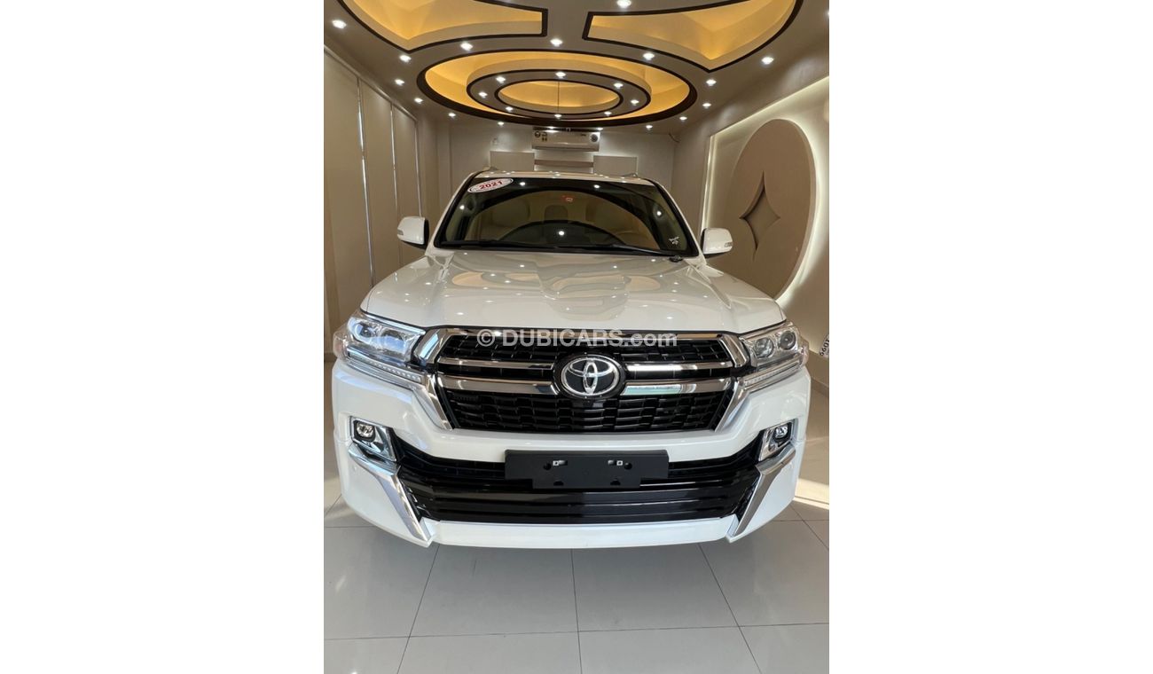 Used Toyota Land Cruiser GXR1 2021 for sale in Dubai - 618486