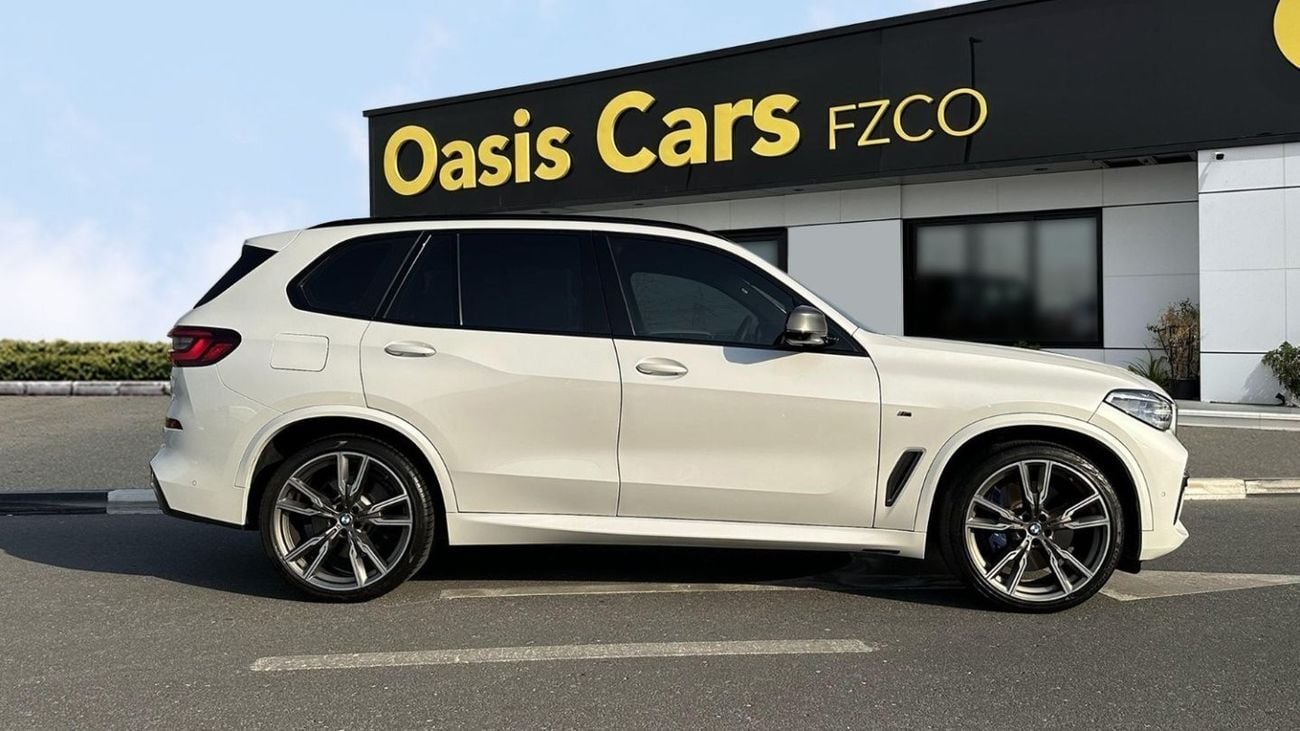 Used BMW X5 50i M Sport M50i 4.4L V8 GCC Full Service History 2020 for sale in Dubai - 748920