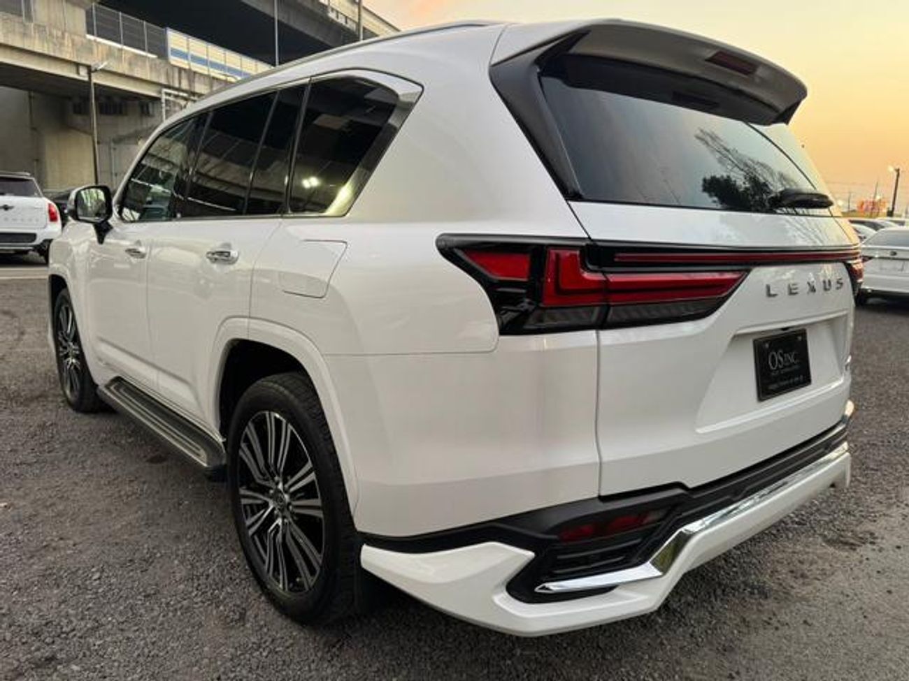Used Lexus LX600 2022 for sale in Dubai - 862638