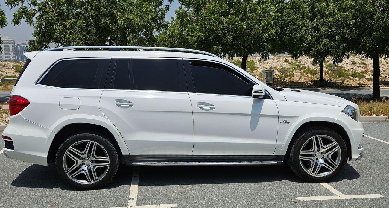 Used Mercedes-Benz GL 500 2014 for sale in Dubai - 741411