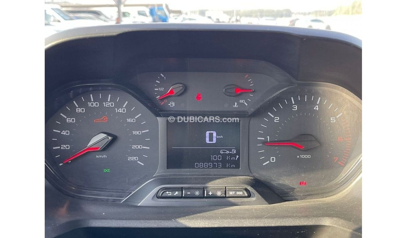 Used Peugeot Partner 2020 I Van I Ref#387 2020 for sale in Sharjah - 633562