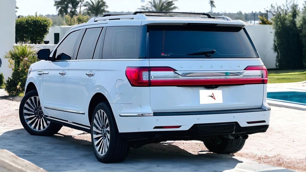 Used Lincoln Navigator AED 3,200 PM | Till 2027 UNDER WARRANTY ...