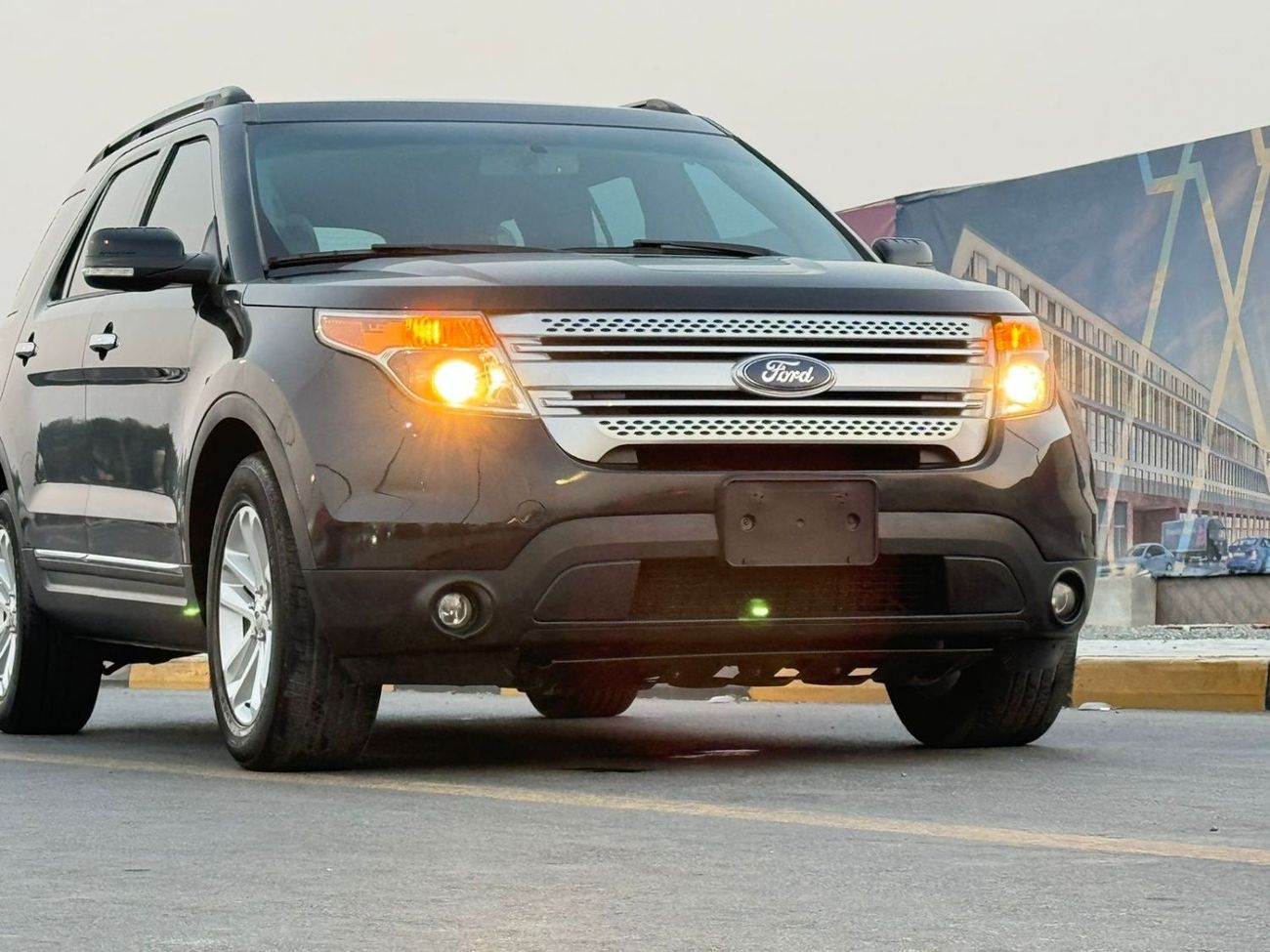 Used Ford Explorer Sport Trac In excellent condition and requires no ...