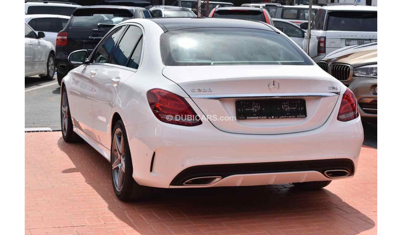 Used Mercedes-Benz C200 AMG 2015 for sale in Dubai - 224233
