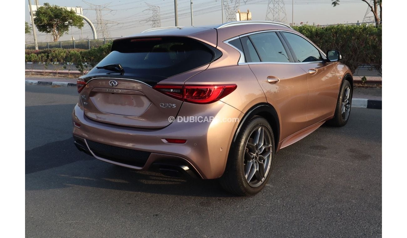 Used Infiniti Q30 Sport 2018 for sale in Dubai - 546555
