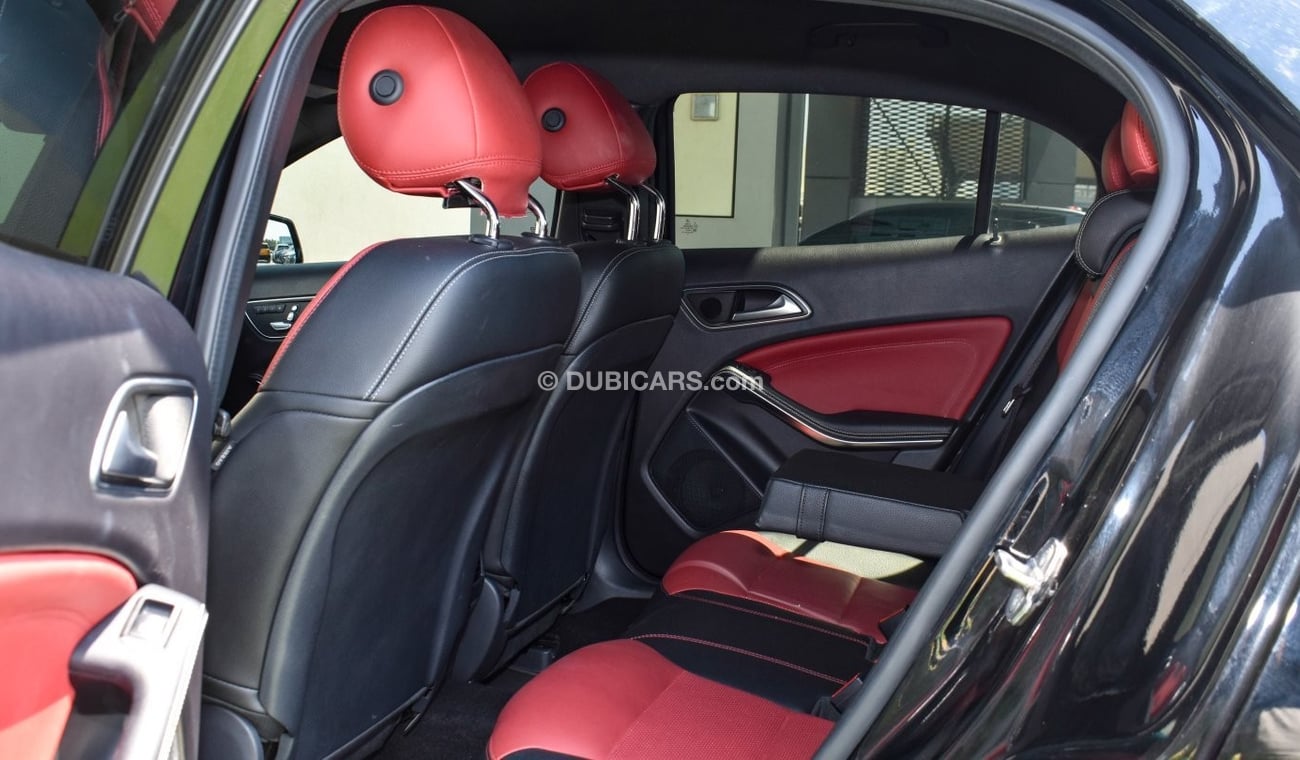 Used Mercedes-Benz GLA 250 2020 for sale in Sharjah - 763707