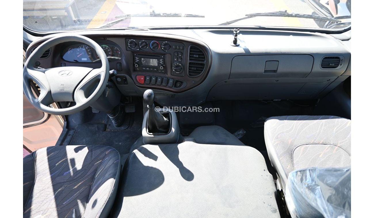 New Hyundai County Bus 3.9L Diesel Features: Manual Transmission, 28+1 ...