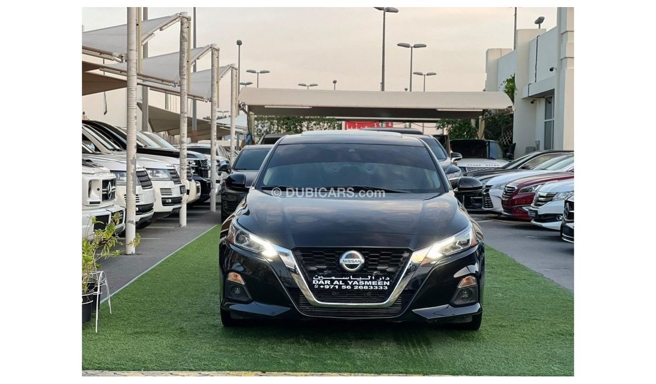 Used Nissan Altima Sport 2020 for sale in Dubai - 593971