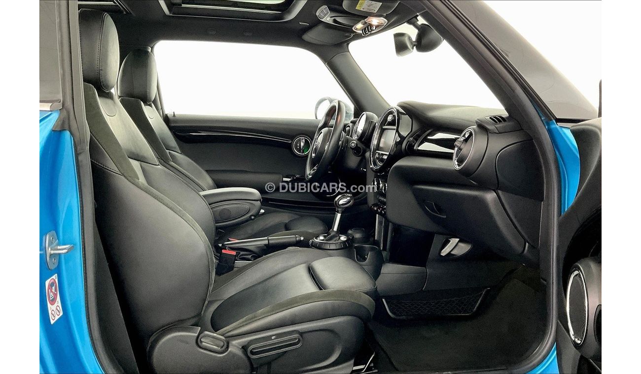 Used Mini Cooper S Standard 2016 for sale in Dubai - 639296