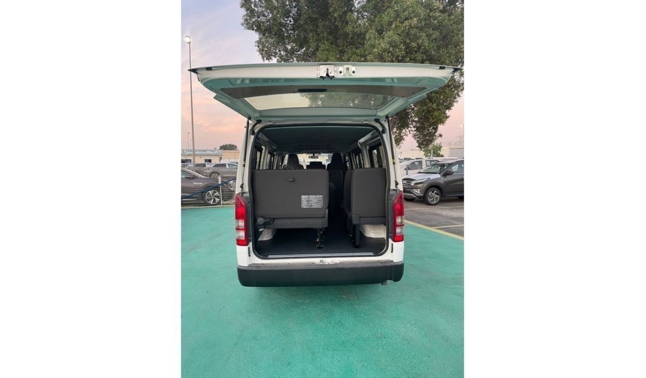 New DLS -Standard Roof 2023 Toyota HIACE DLS -Standard Roof (H300), 3dr ...