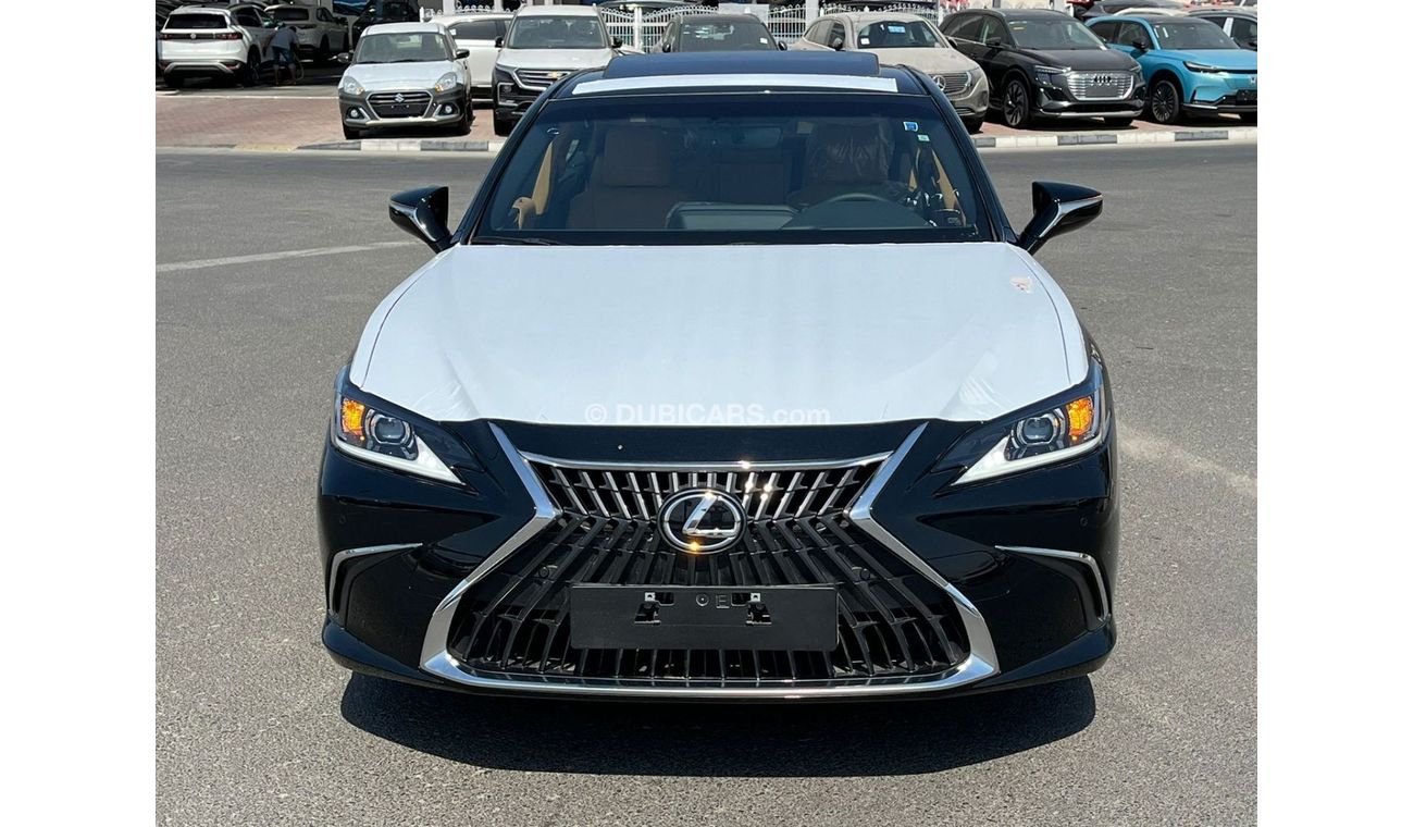 New LEXUS ES 300 HYBIRD 2023 2023 for sale in Dubai - 668594