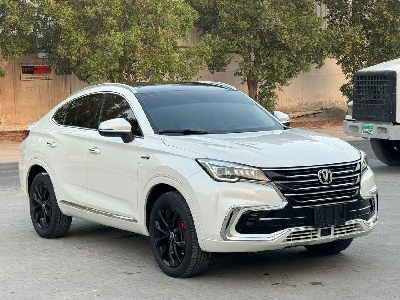 Used Changan CS85 Premium 2021 for sale in Dubai - 745977