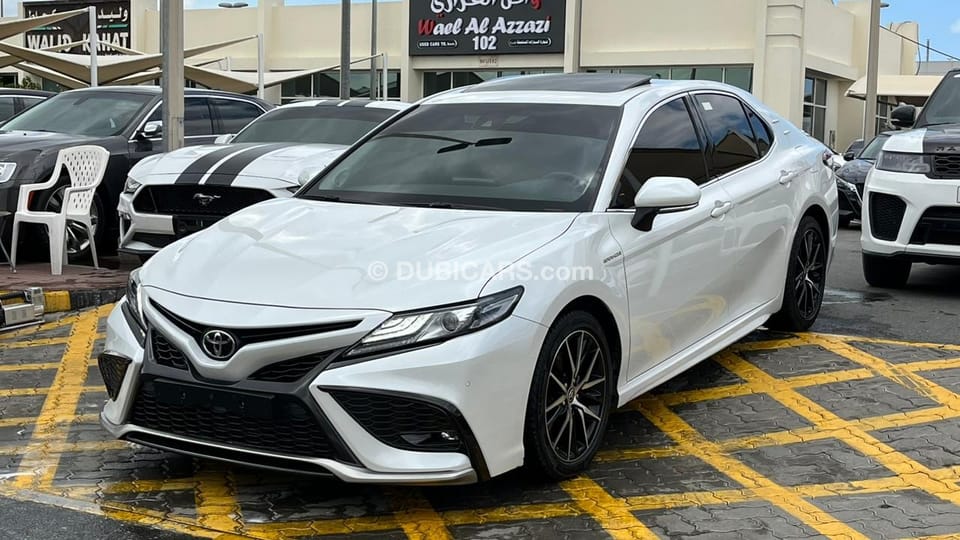 Used Toyota Camry جراندي خليجي full option GCC 2021 for sale in Sharjah ...