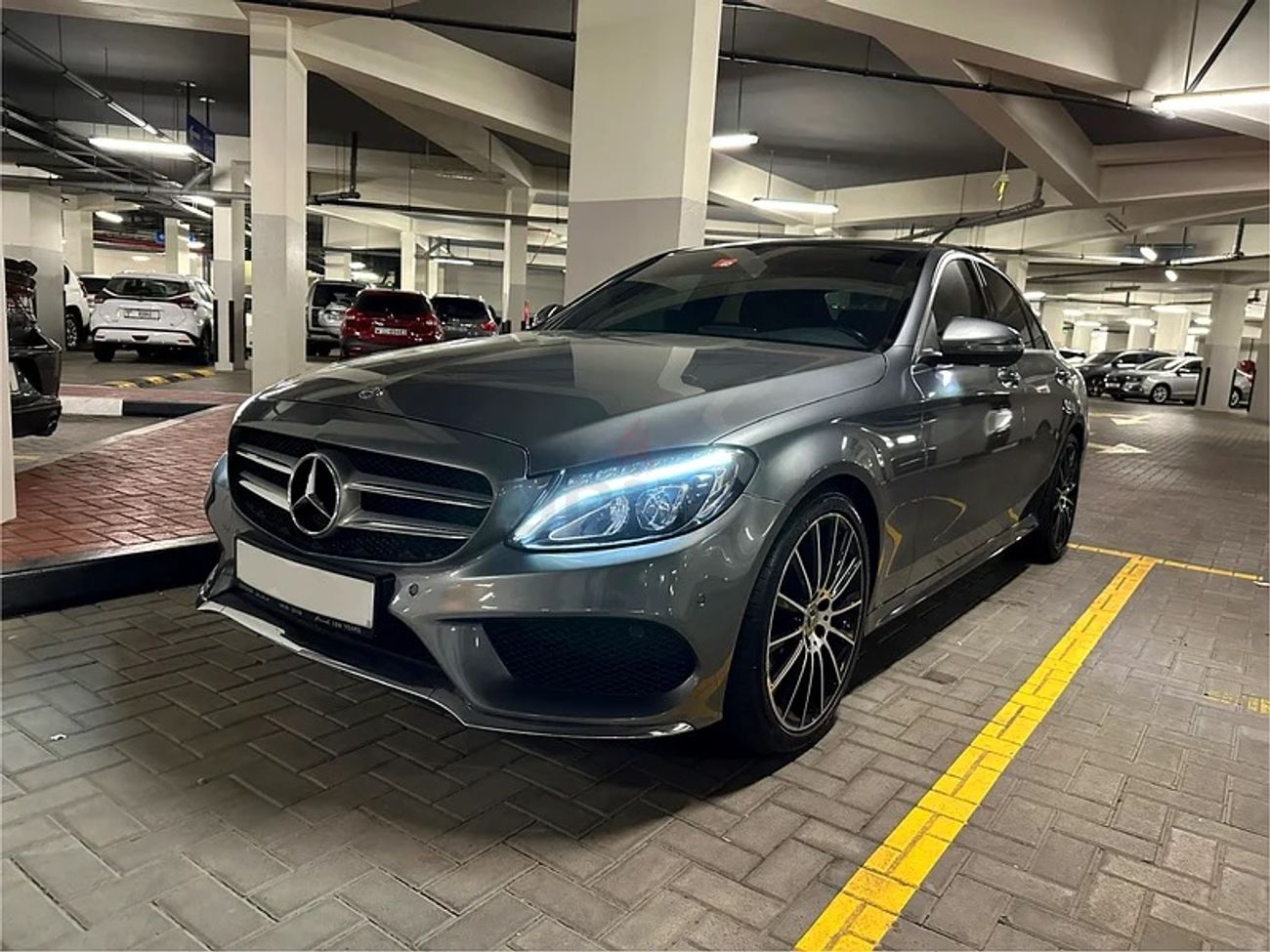 مستعملة مرسيدس بنز C 200 2018 للبيع في دبي - 884762