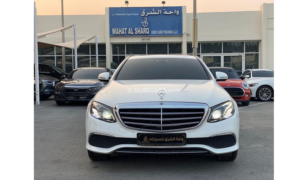 Used Mercedes-Benz E300 Std 2018 for sale in Dubai - 669805