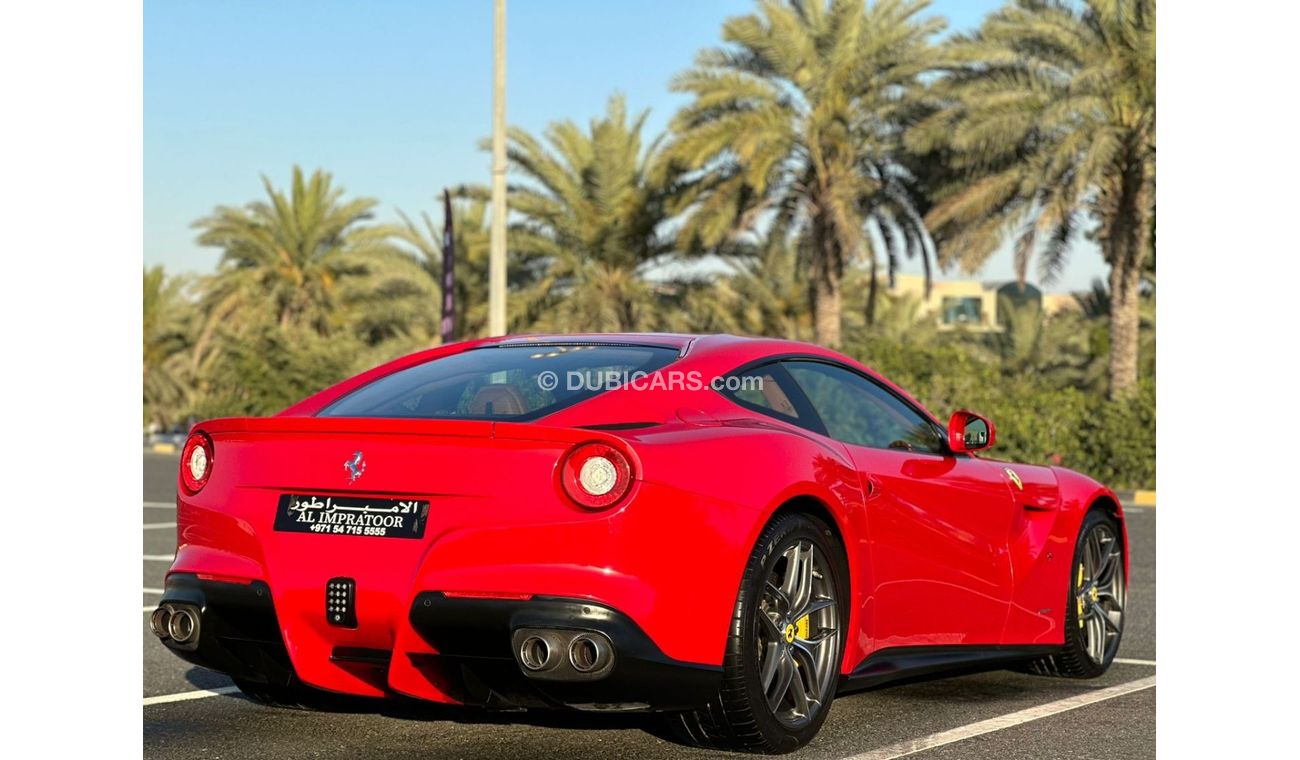 Used Ferrari F12 2017 for sale in Dubai - 613443