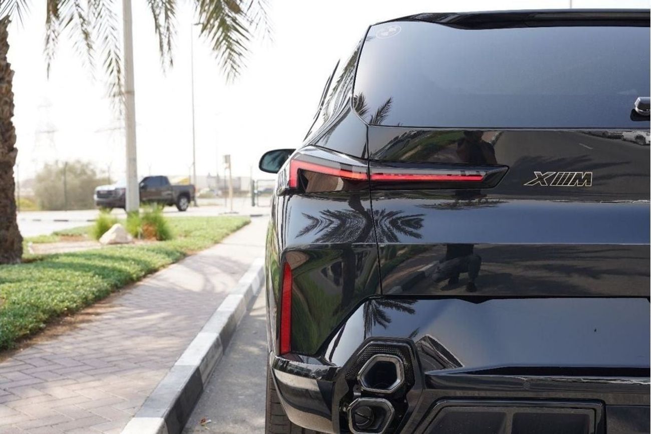 New 2024 BMW XM Hybrid AWD 4.4L GCC 0Km 2024 for sale in Dubai - 671678