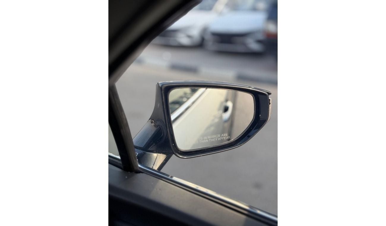 Used Lexus UX250h LEXUS UX250 Hybrid Premium 2021 for sale in Dubai - 812288