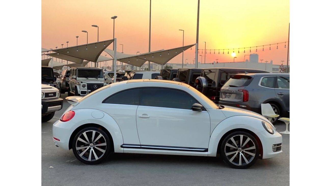 Used Volkswagen Beetle Turbo S 2015 for sale in Dubai - 706675
