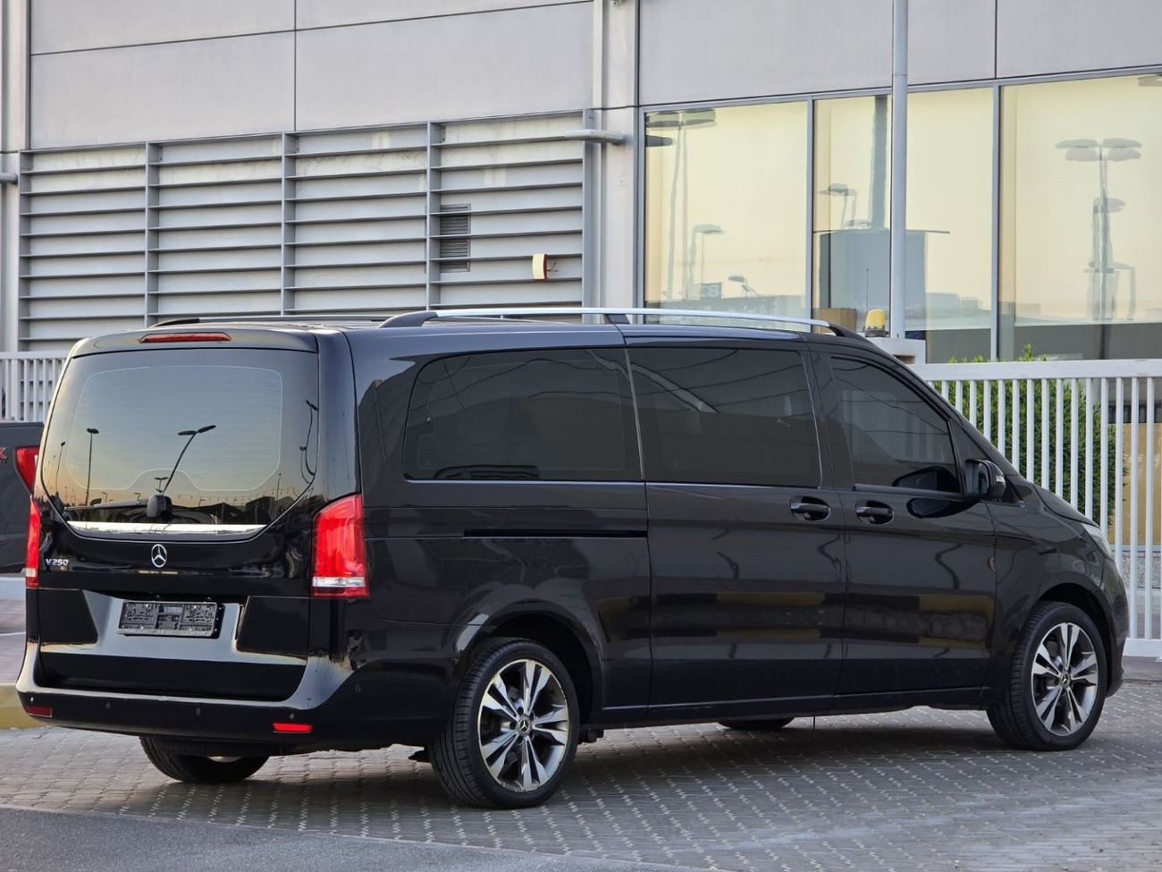 Used Mercedes-Benz V 250 Std 2.1L MERCEDES V-250 2018 GCC // 360 CAMERA // PERFECT CONDITION ...