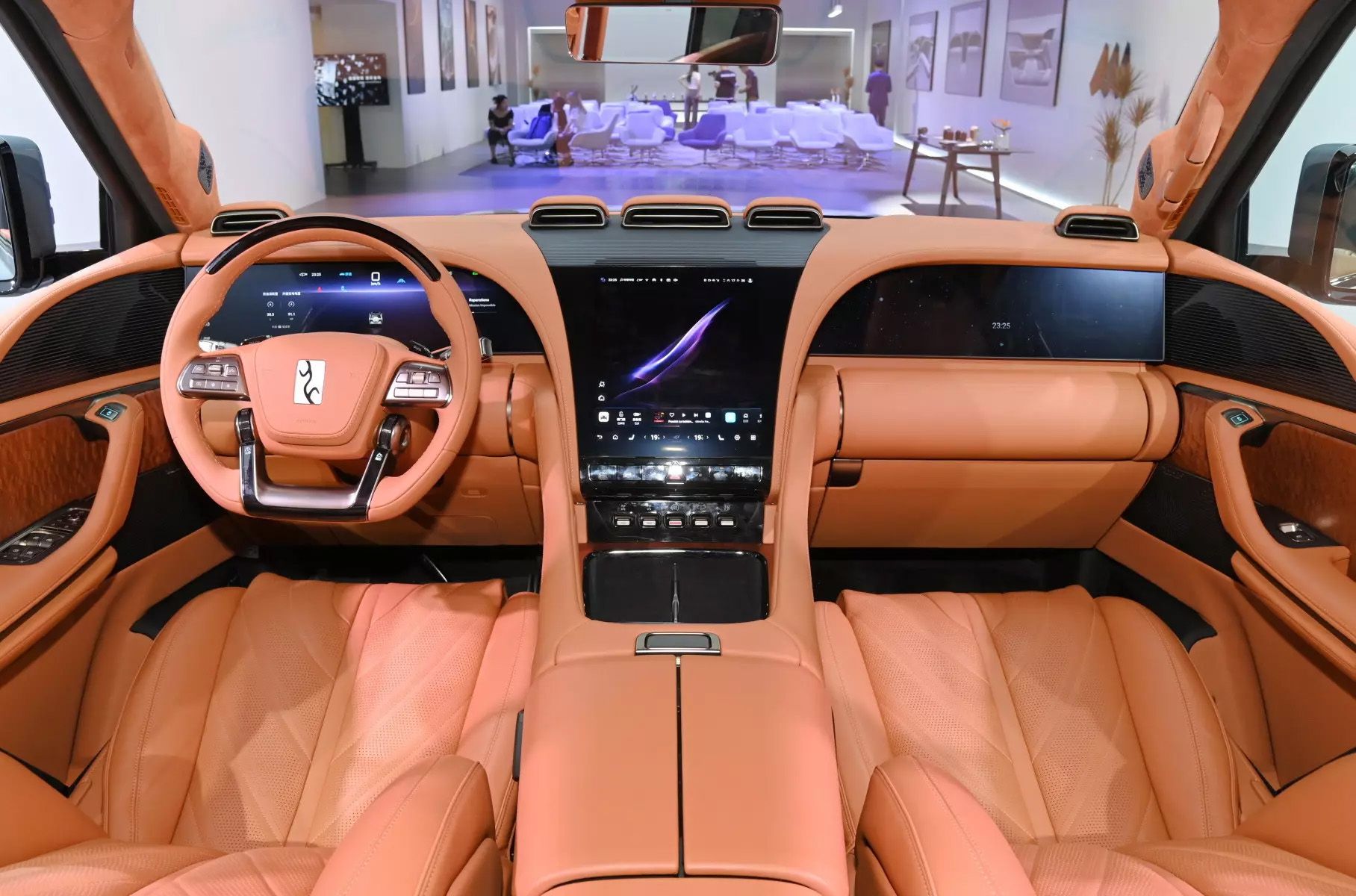 Yangwang U8 Price in UAE, Images, Specs & Features