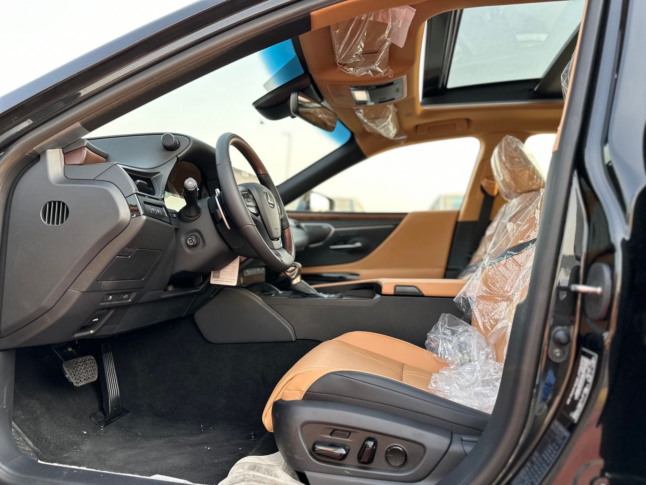 New Lexus ES350 Ultra Luxury 2024, 3.5L, FWD, SEDAN, GCC SPECS, 0KM, (FOR EXPORT) 2024 for sale ...