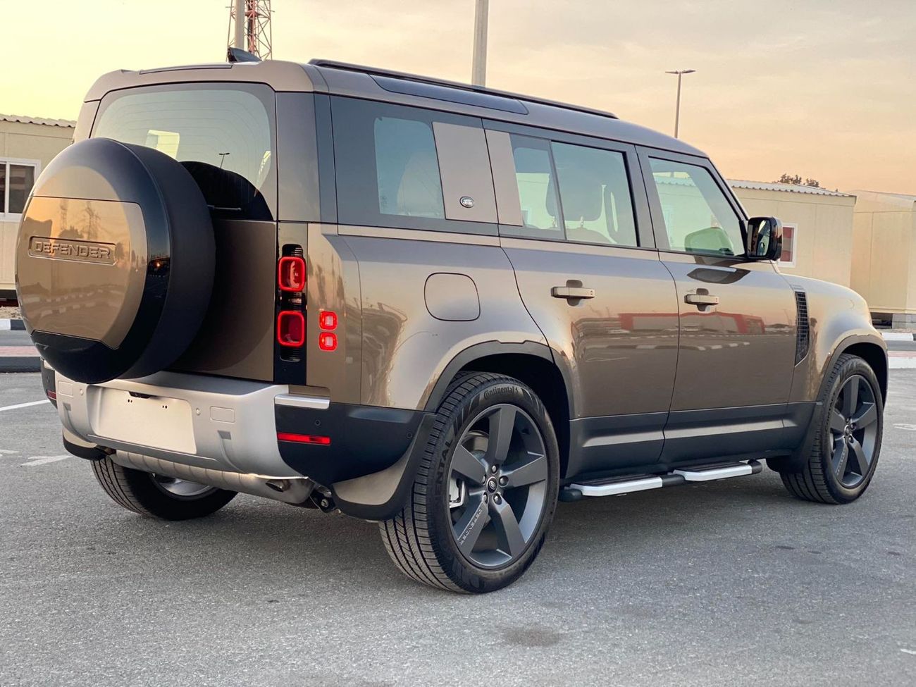 New Land Rover Defender GCC SPEC UNDER WARRANTY AND SERVICE 2024 for ...