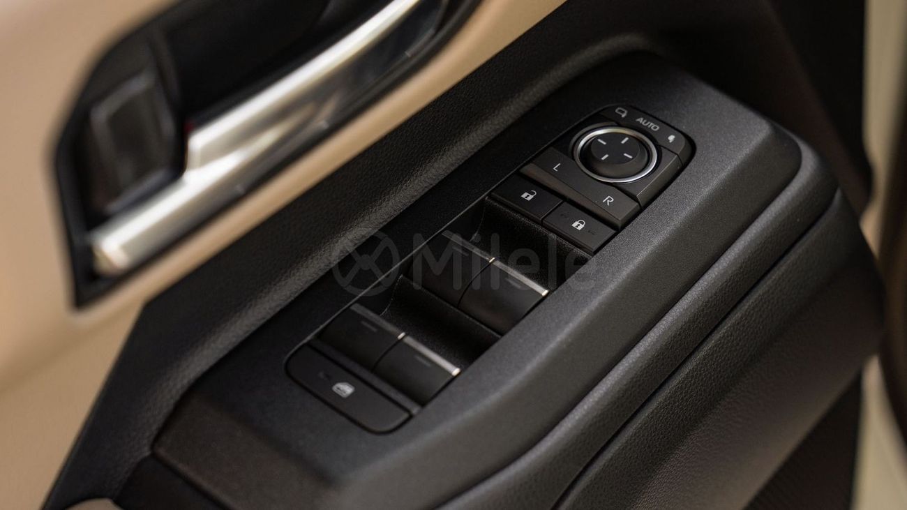 New Toyota Prado 250 WX ALL ROUNDER-G 2.4L PETROL - WHITE: REAR CAM ...