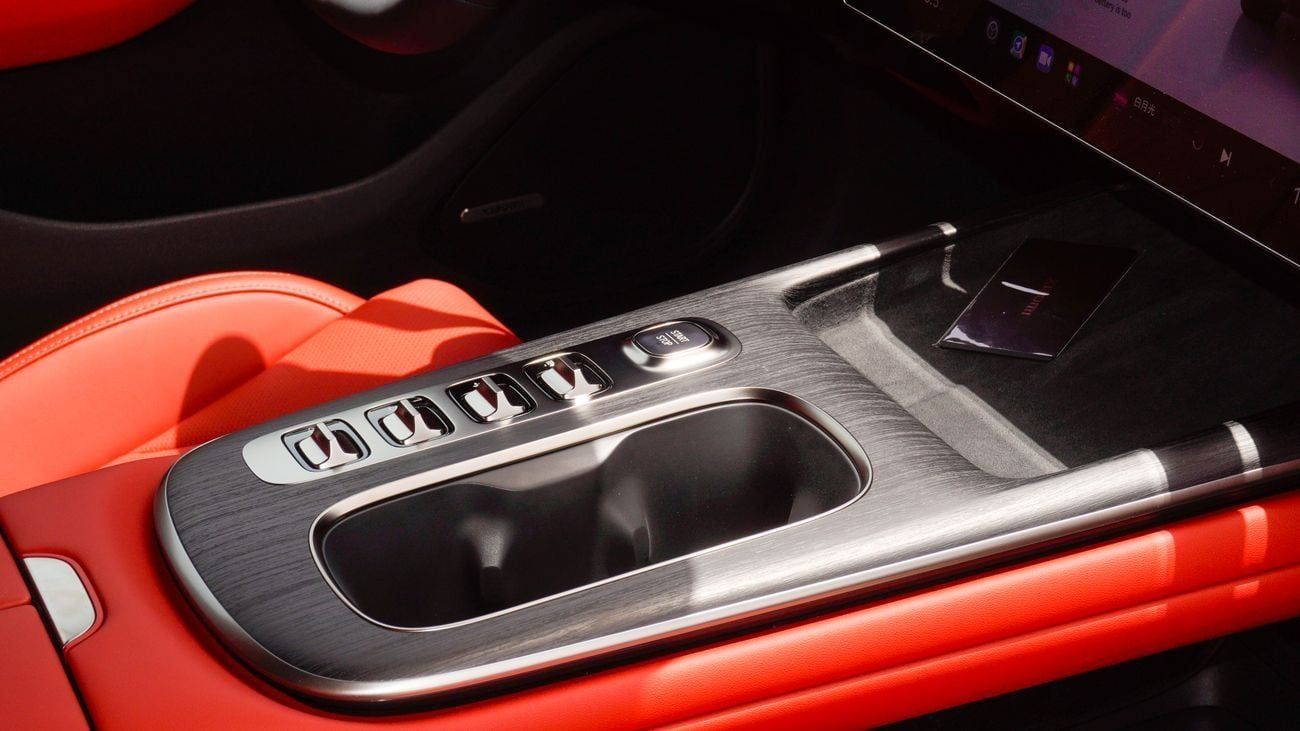 جديدة شاومى SU7 MAX 2025 للبيع في دبي - 854183