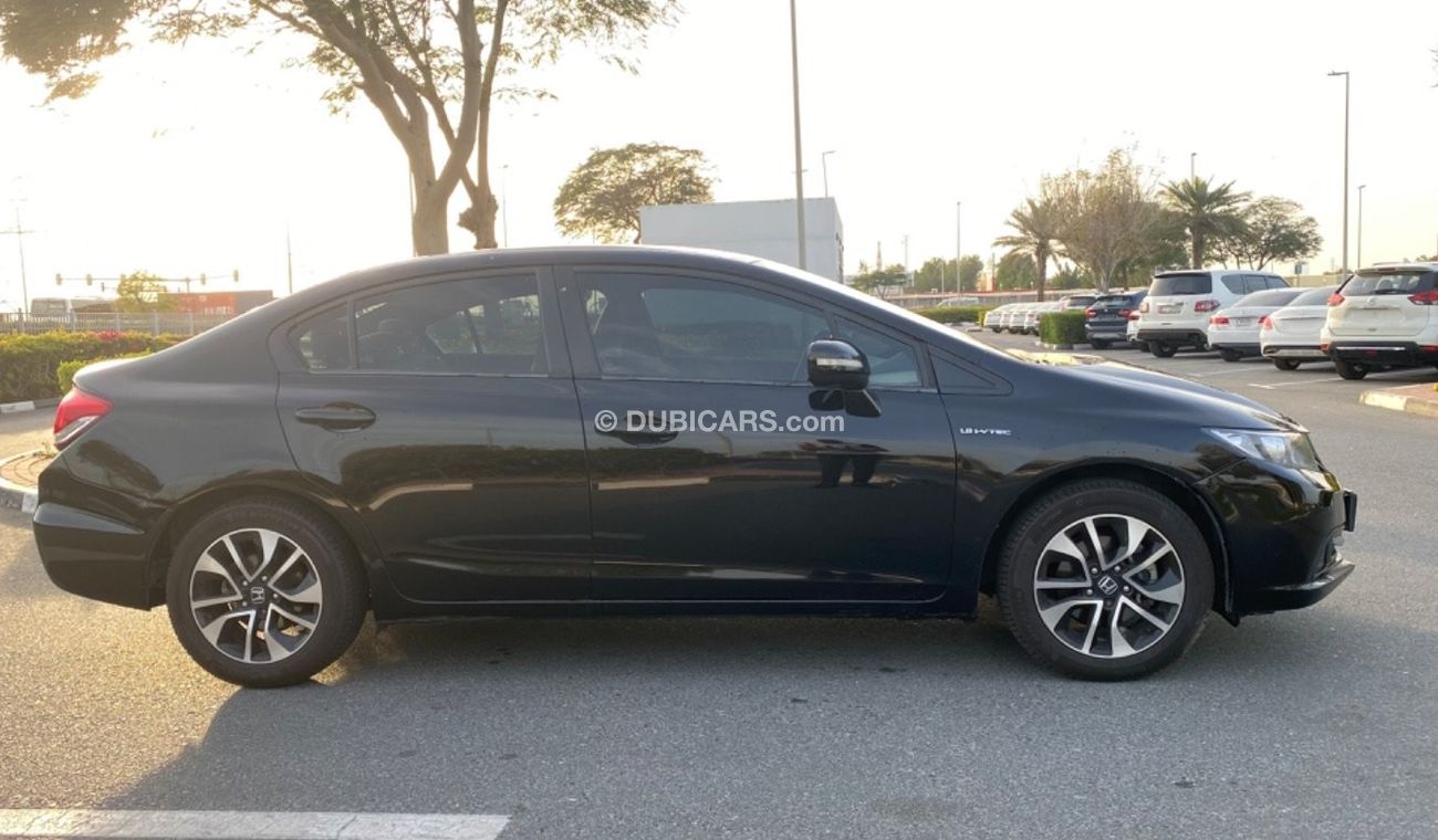 Used Honda Civic VTi 2014 for sale in Dubai - 594873