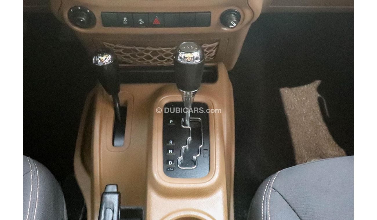 Used Jeep Wrangler JK 2015 for sale in Dubai - 636235