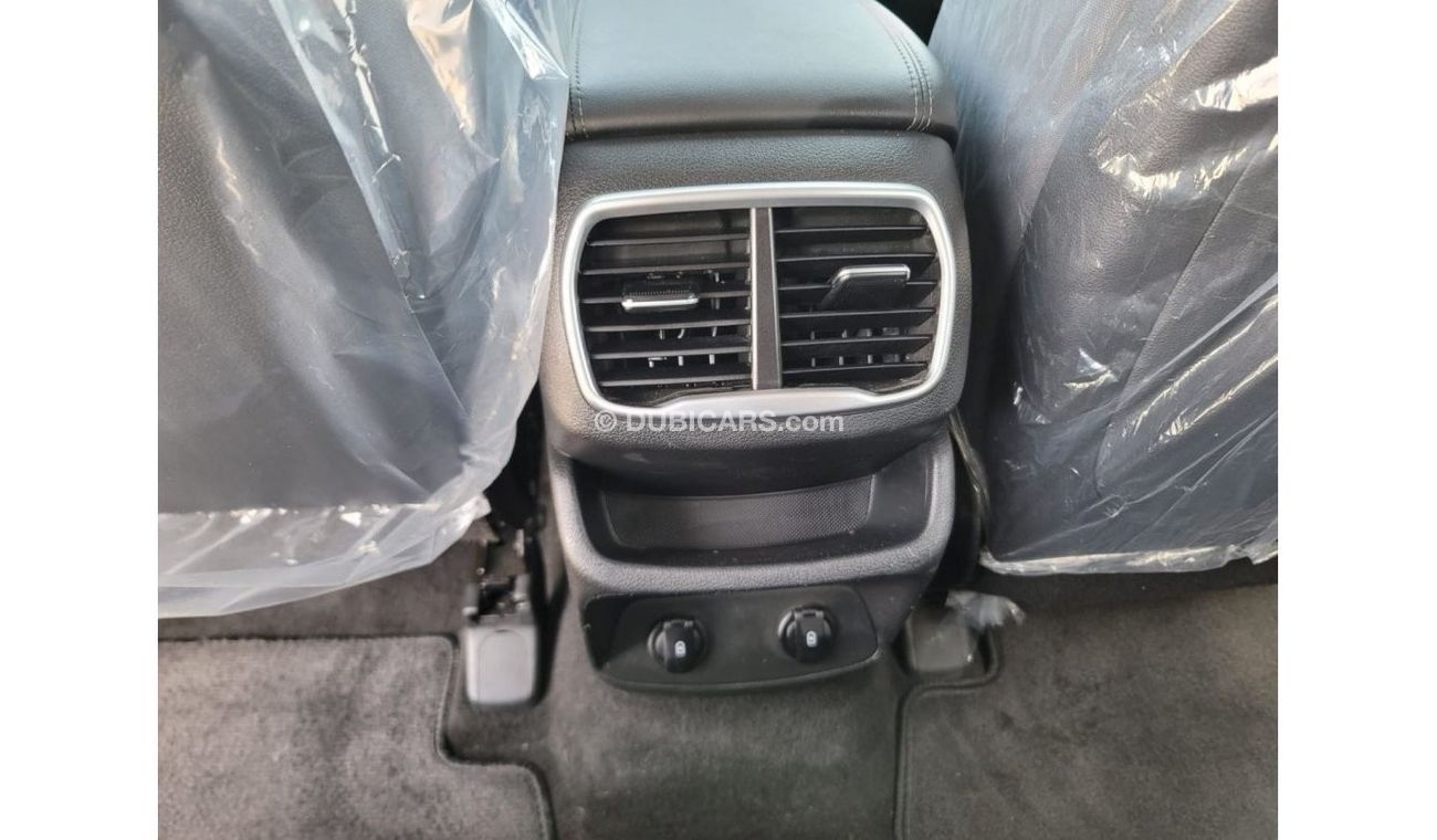 Used Hyundai Santa Fe GL New Shape 2020 for sale in Dubai - 585180