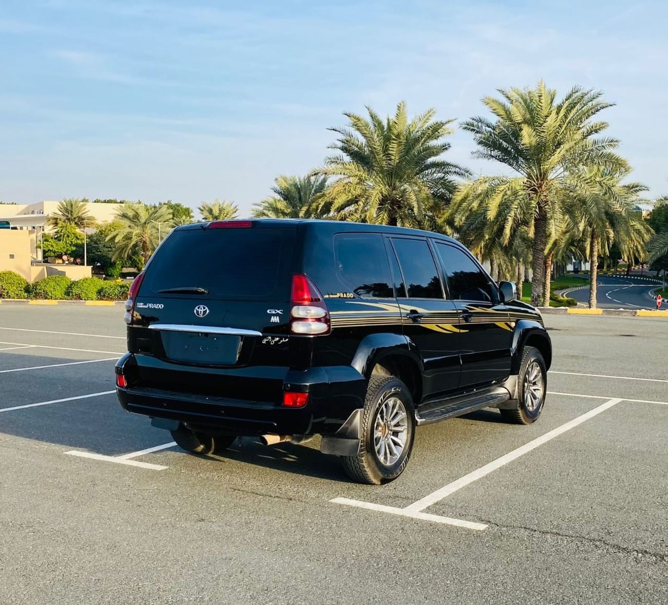 Used Toyota Prado Good condition car GCC 2008 for sale in Dubai - 709218