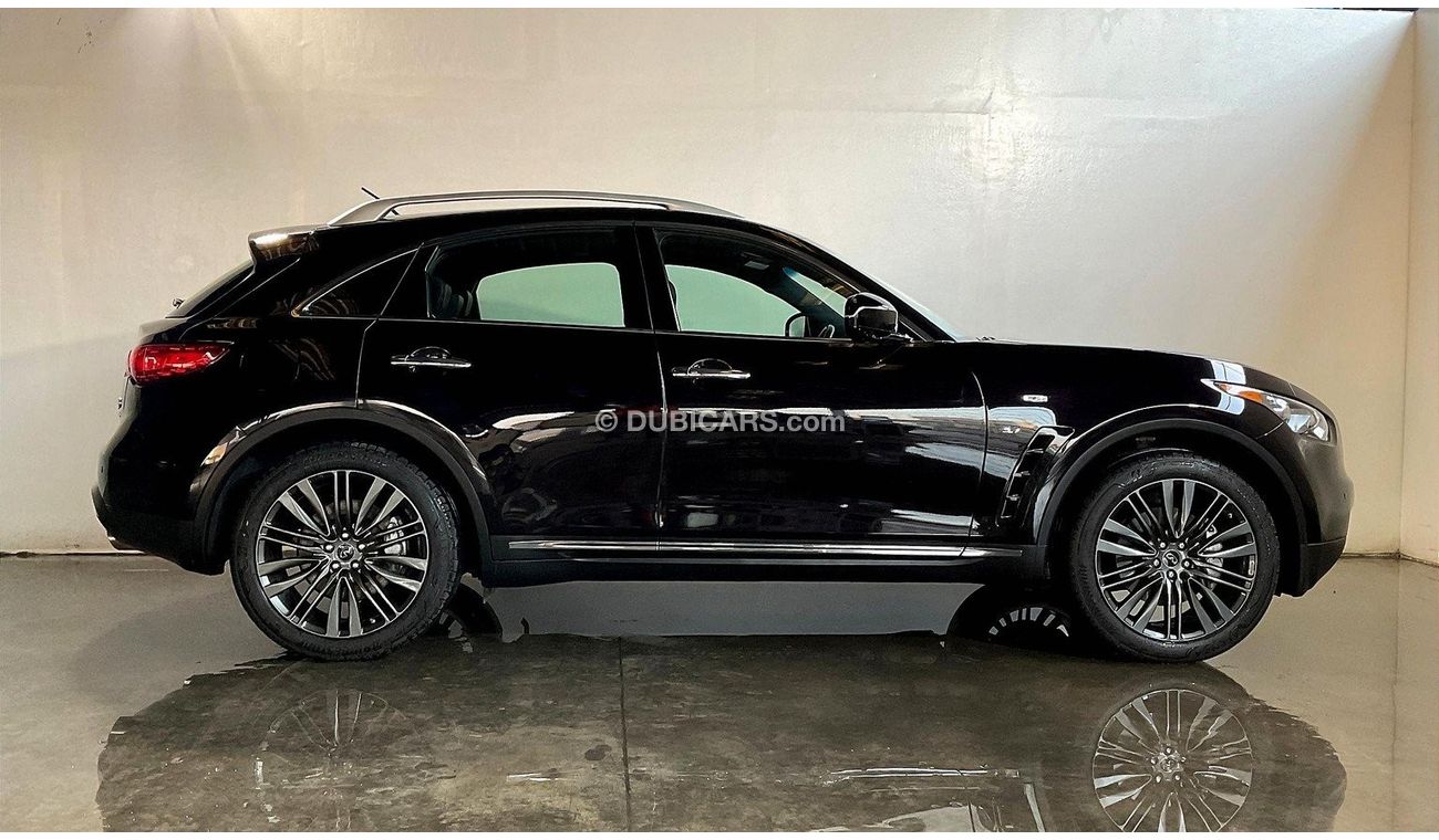 Used Infiniti QX70 Limited 2018 for sale in Dubai - 554644