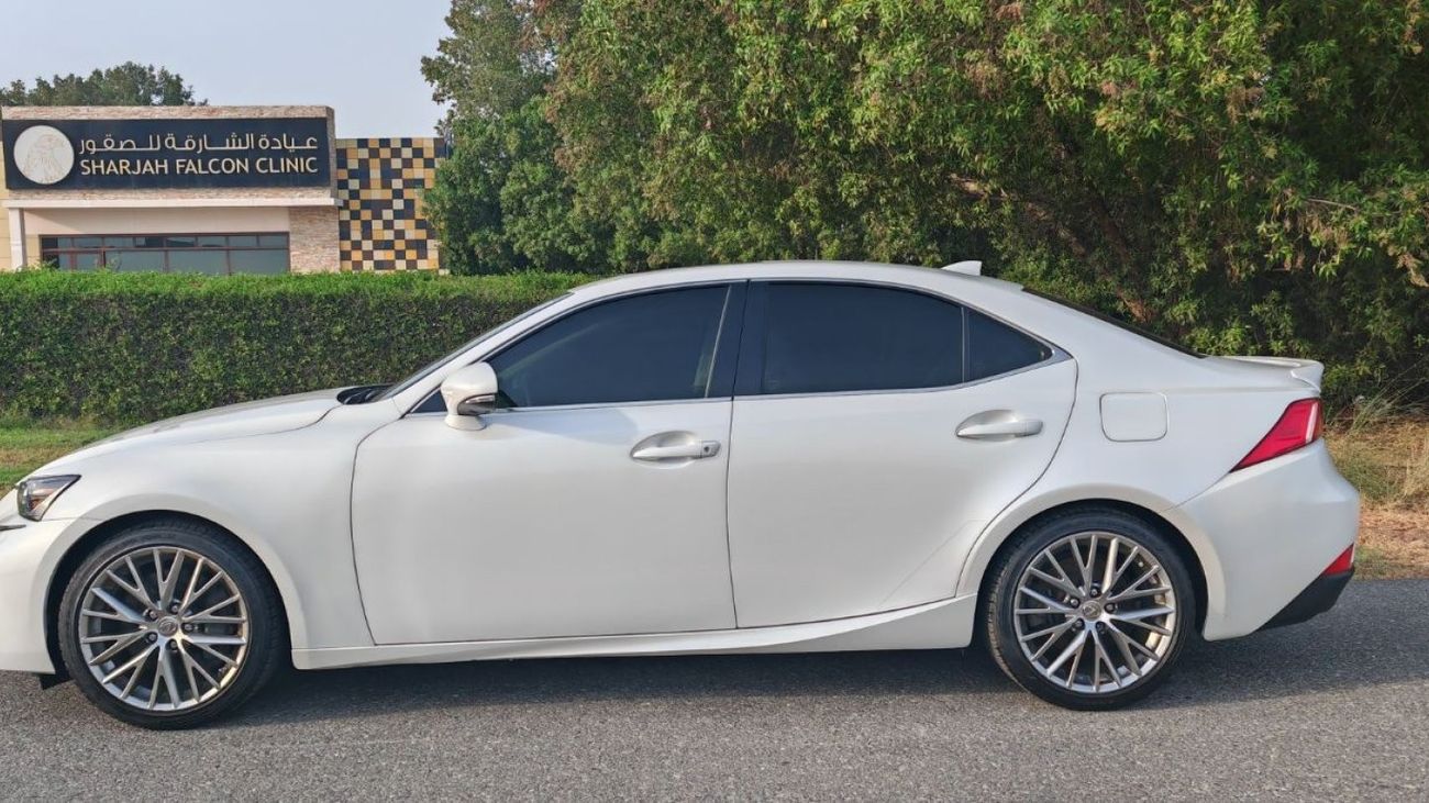 Used Lexus IS300 F Sport 2016 for sale in Sharjah - 757169