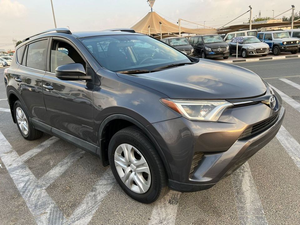 Used 2016 TOYOTA RAV4 LE / BASIC OPTION 2016 for sale in Dubai - 497479